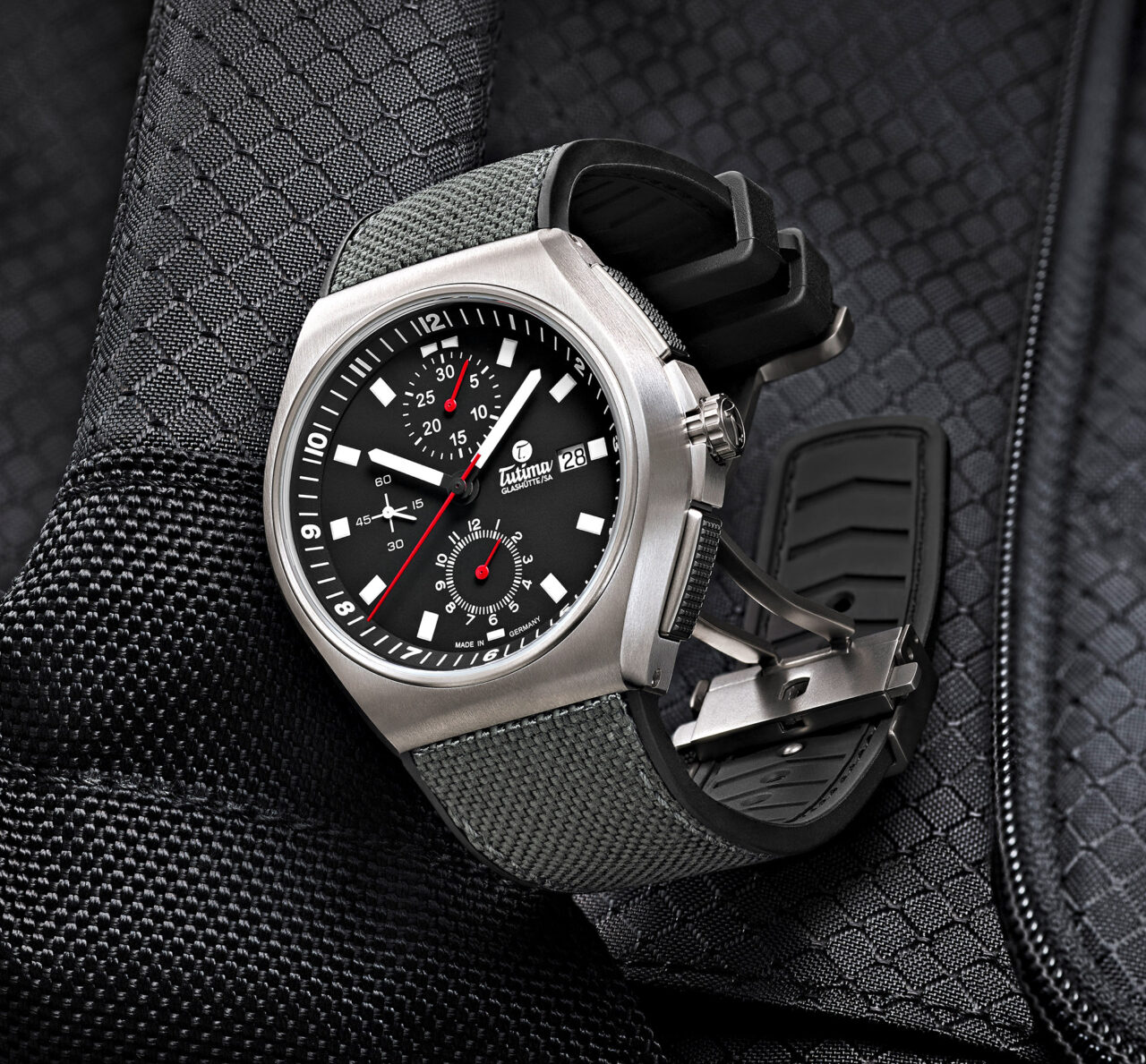 Jubiläum Glashütte: Tutima Glashütte - ARMBANDUHREN – Das Magazin