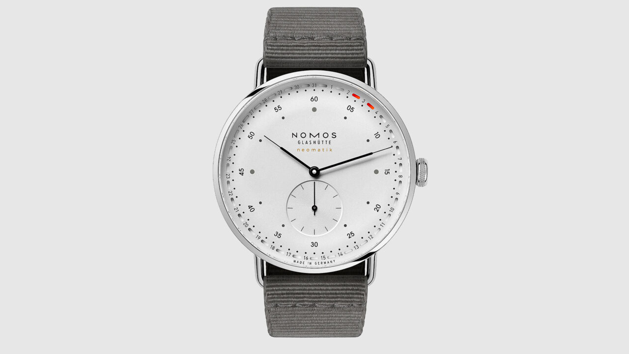 Nomos Glashütte Metro Update - ARMBANDUHREN – Das Magazin